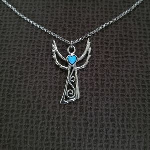 Noa Zuman - Poshmark